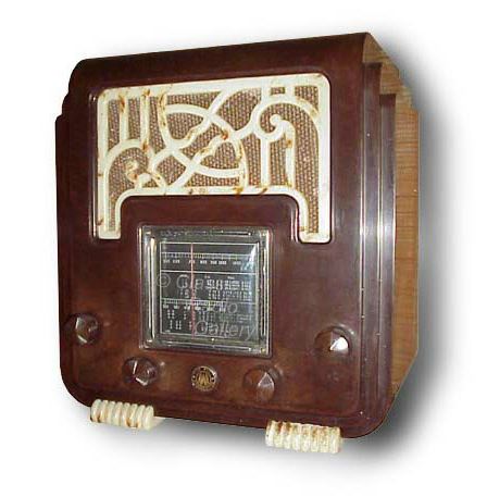 AWA radio model 38
