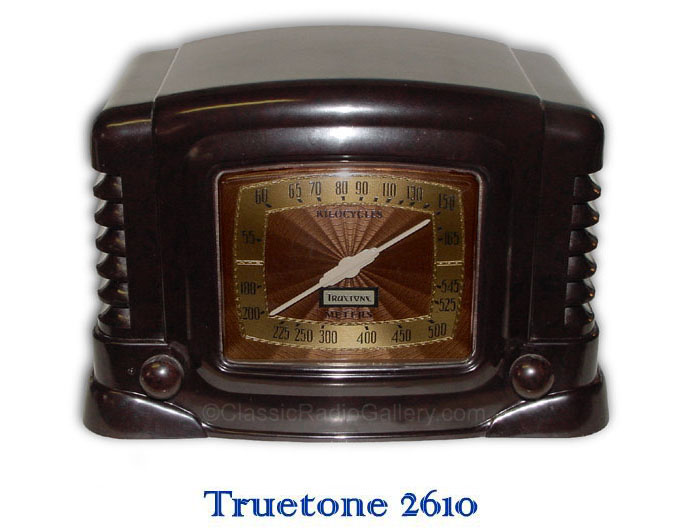 Truetone D2611, D2610, D1015, D1016 "Coronet" bakelite radio